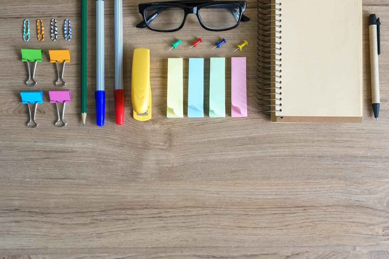 8 Tips to Keep Your Office a Clean & Healthy Workspace